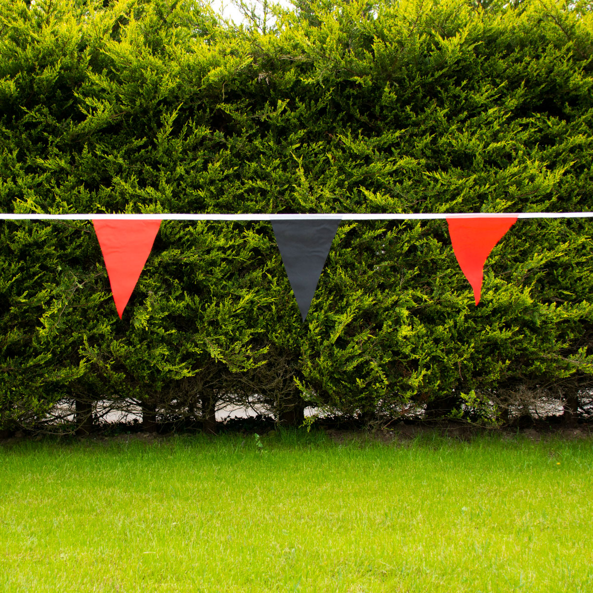 Mc Keever Sports Bunting - Black & Red – McKeever Sports UK