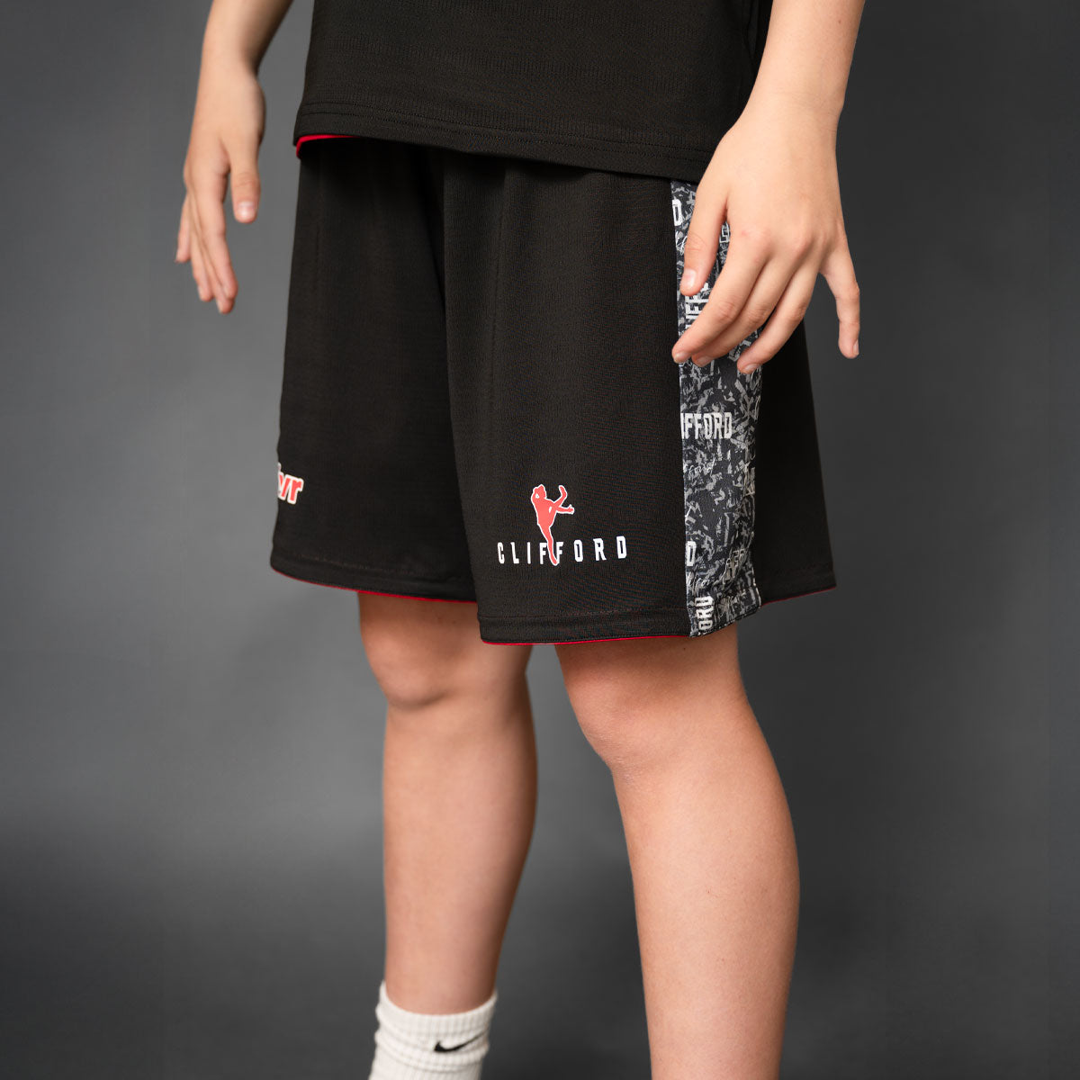 McKvr Clifford Reversible Basketball Shorts - Youth - Black/Red ...