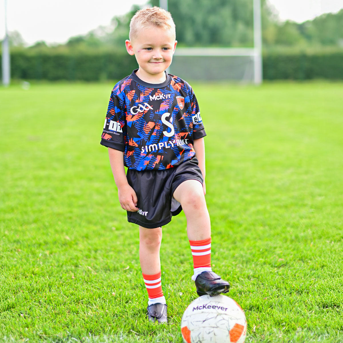 McKvr Armagh GAA Goalkeeper Mini Kit - Youth - Black/Blue/Orange ...