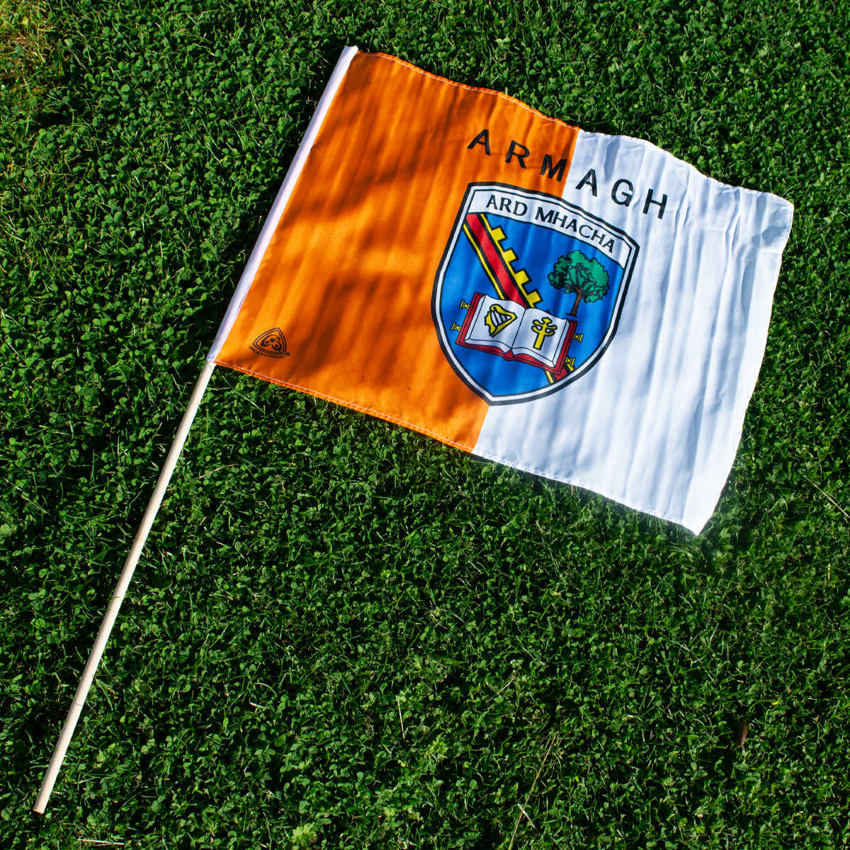 Mc Keever Sports Armagh County GAA Flags 18 x 24 (With Pole) – McKeever ...